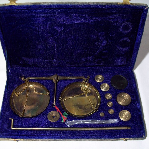 Vintage Metal Scale - Etsy