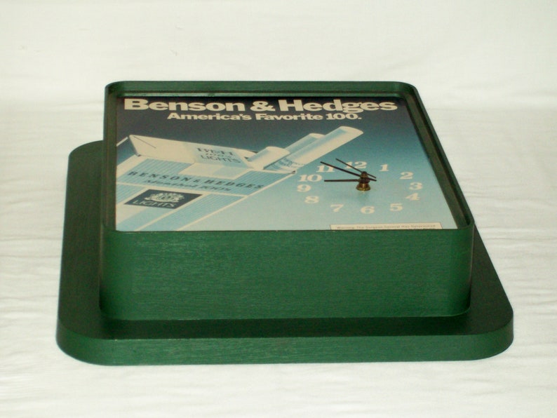 Vintage Benson & Hedges Advertisement Quartz Wall Clock ~ Bar / Man ...