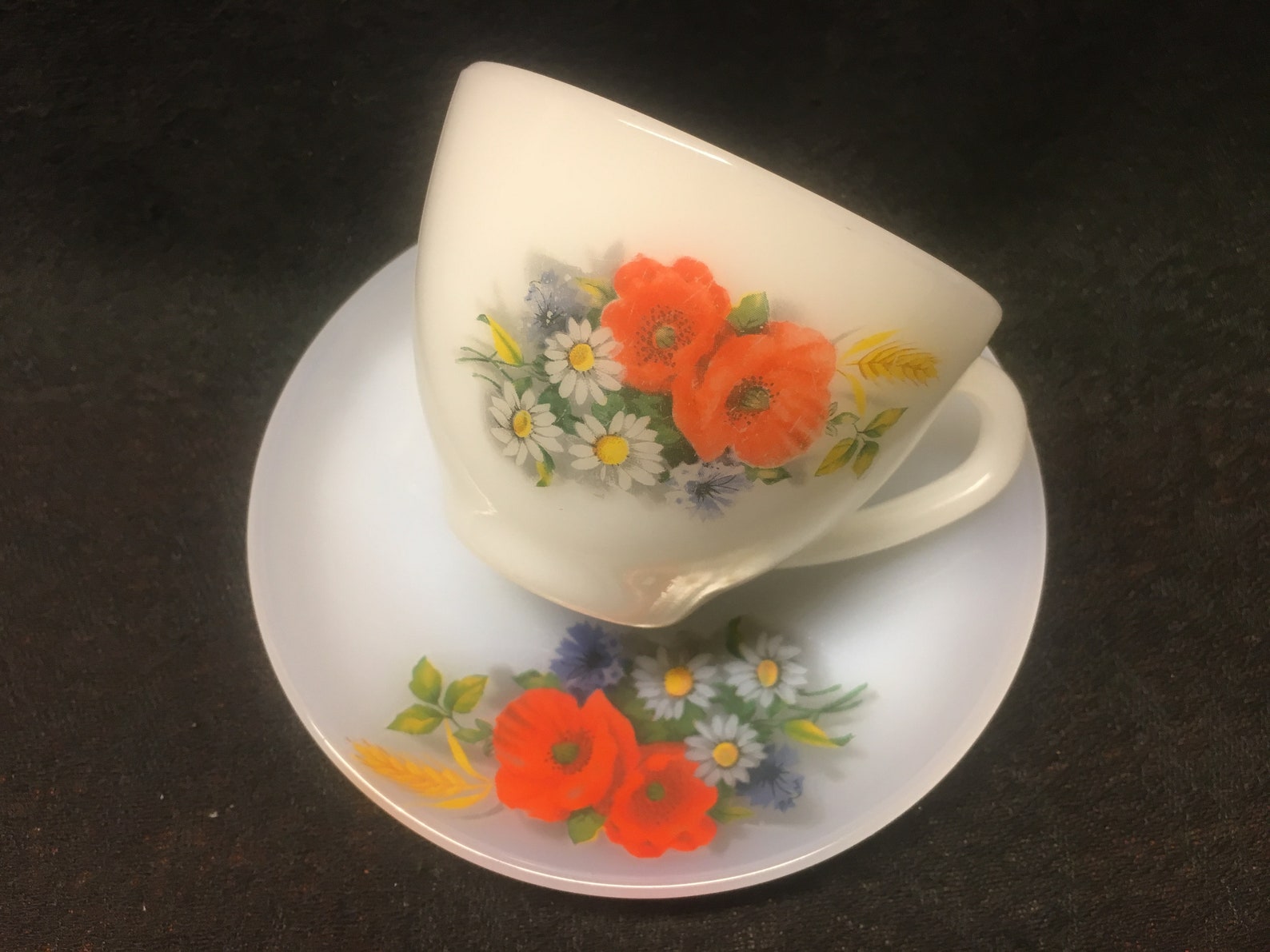 2 Vintage Arcopal Tea or Coffee Cups With Saucers With an | Etsy