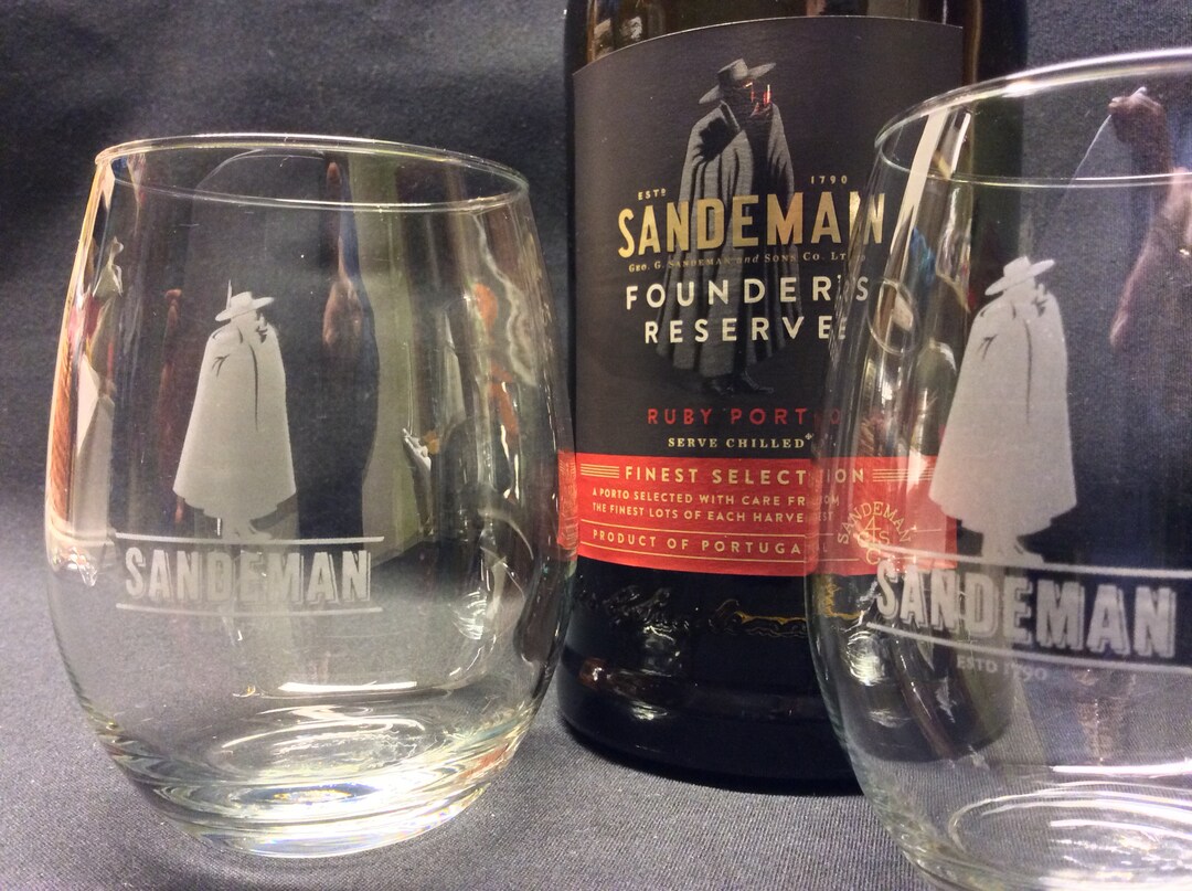 2 Vintage Sandeman's Port, Elegante Port Sherry-glazen, Bekers Sandeman ...