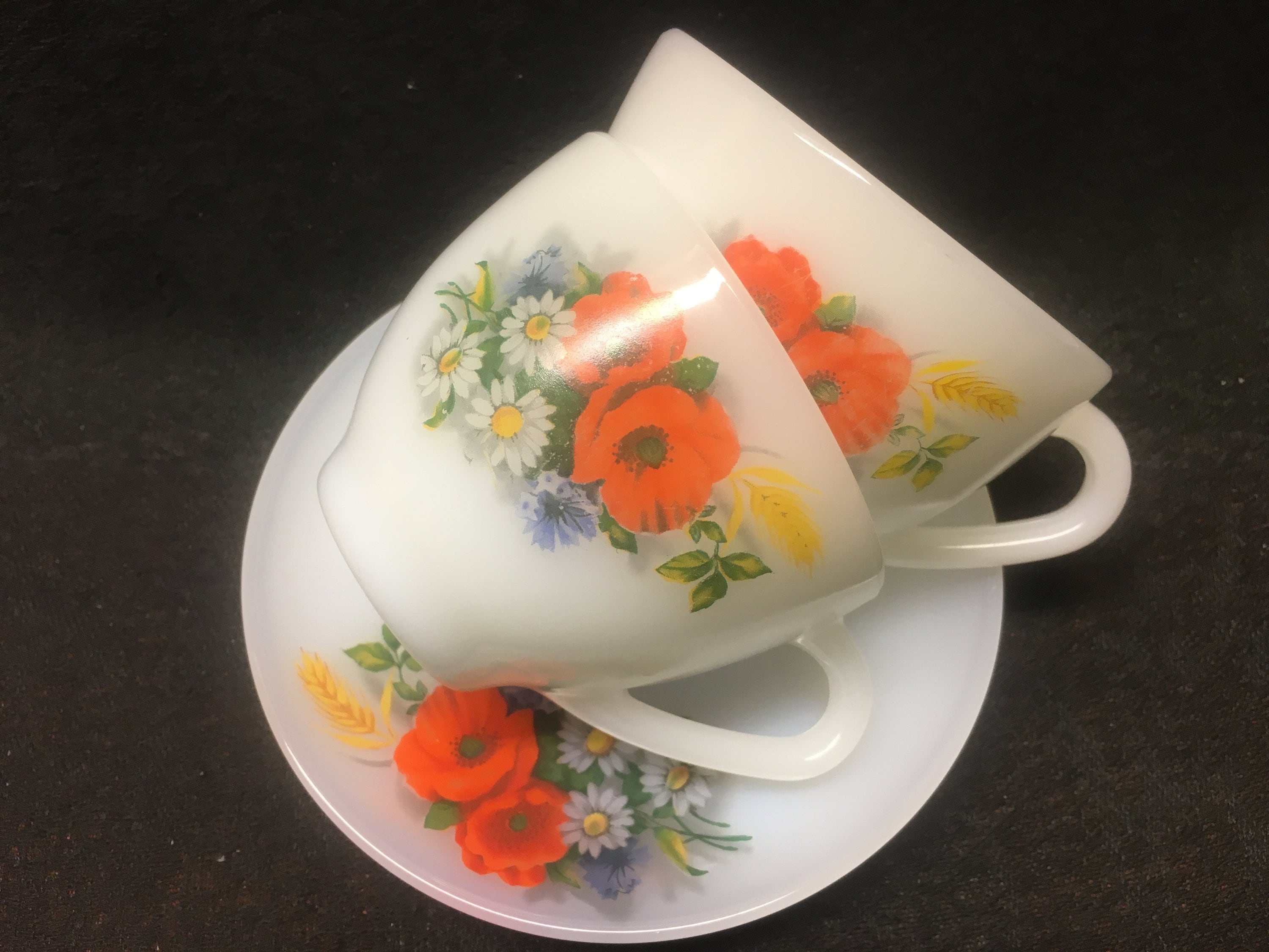 2 Vintage Arcopal Tea or Coffee Cups With Saucers With an | Etsy