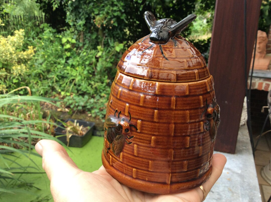 Vintage Ceramic Beehive Honey Pot With Bee Lid, 70s Decor - Etsy