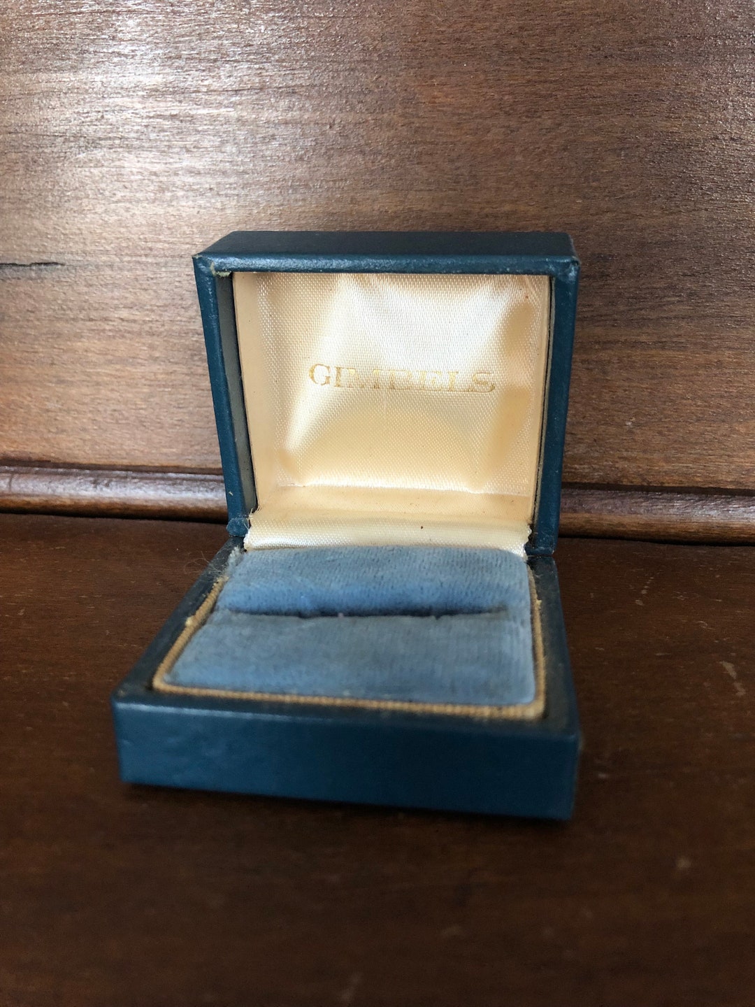 Vintage Gimbels Ring Box Small Clam Shell Gift Box - Etsy