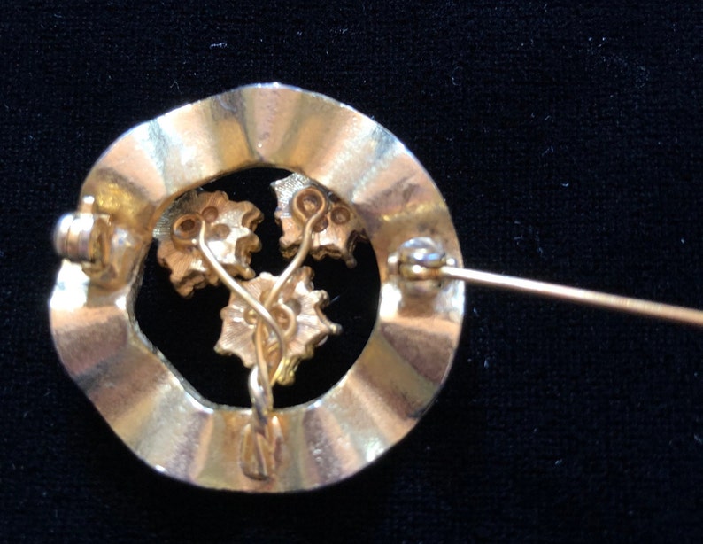 Vintage Gold Tone Circle Pin Brooch With Rhinestones - Etsy