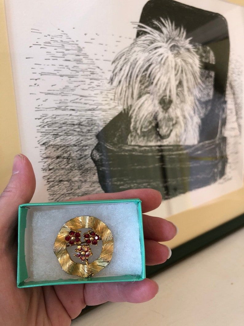 Vintage Gold Tone Circle Pin Brooch With Rhinestones - Etsy