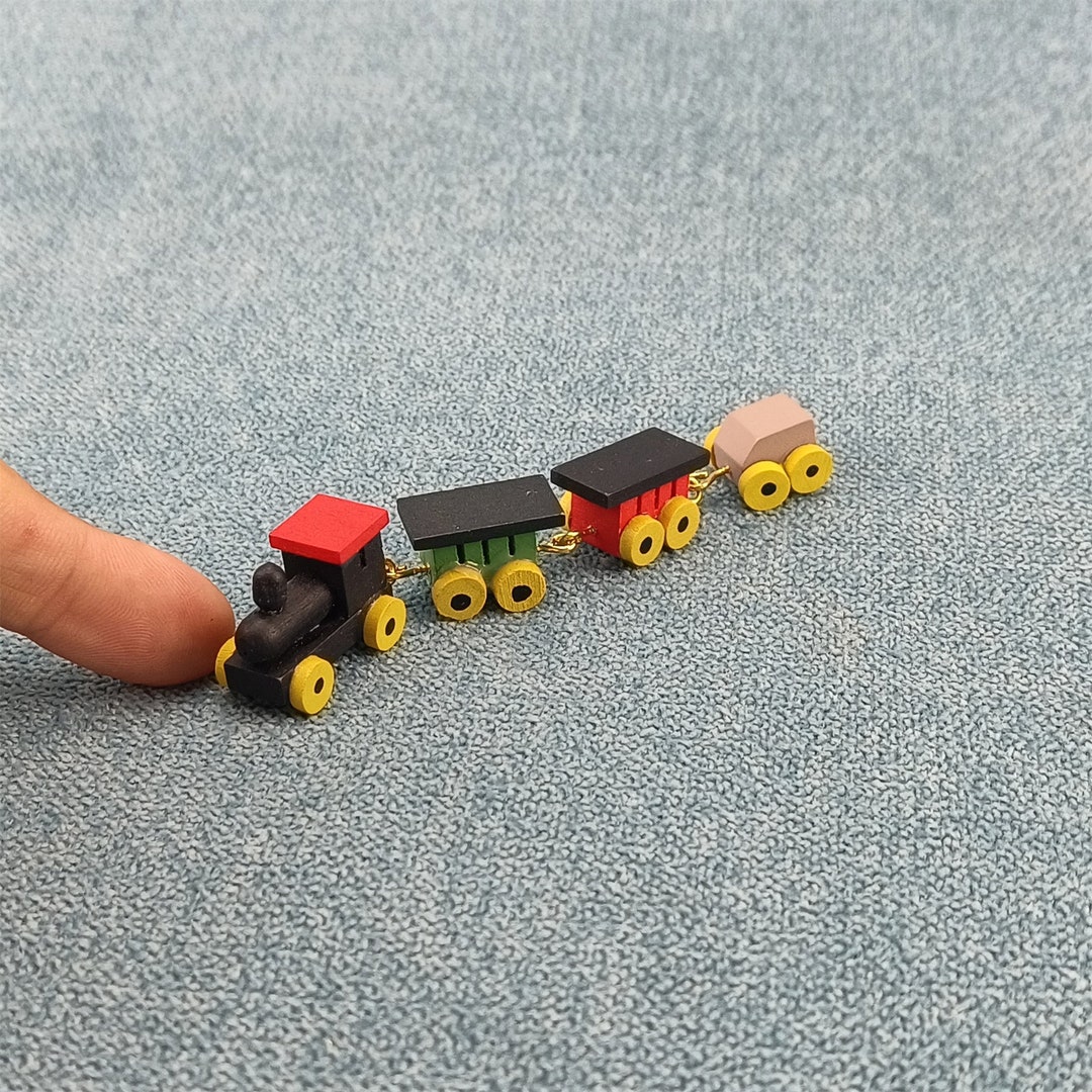 Dollhouse Wooden Small Train Model Miniature 1/12 Scale Decortion Diy ...