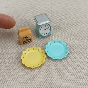 Miniature S Scene Decoration Dollhouse Gift 1:12 Scale Electronic Scale ...