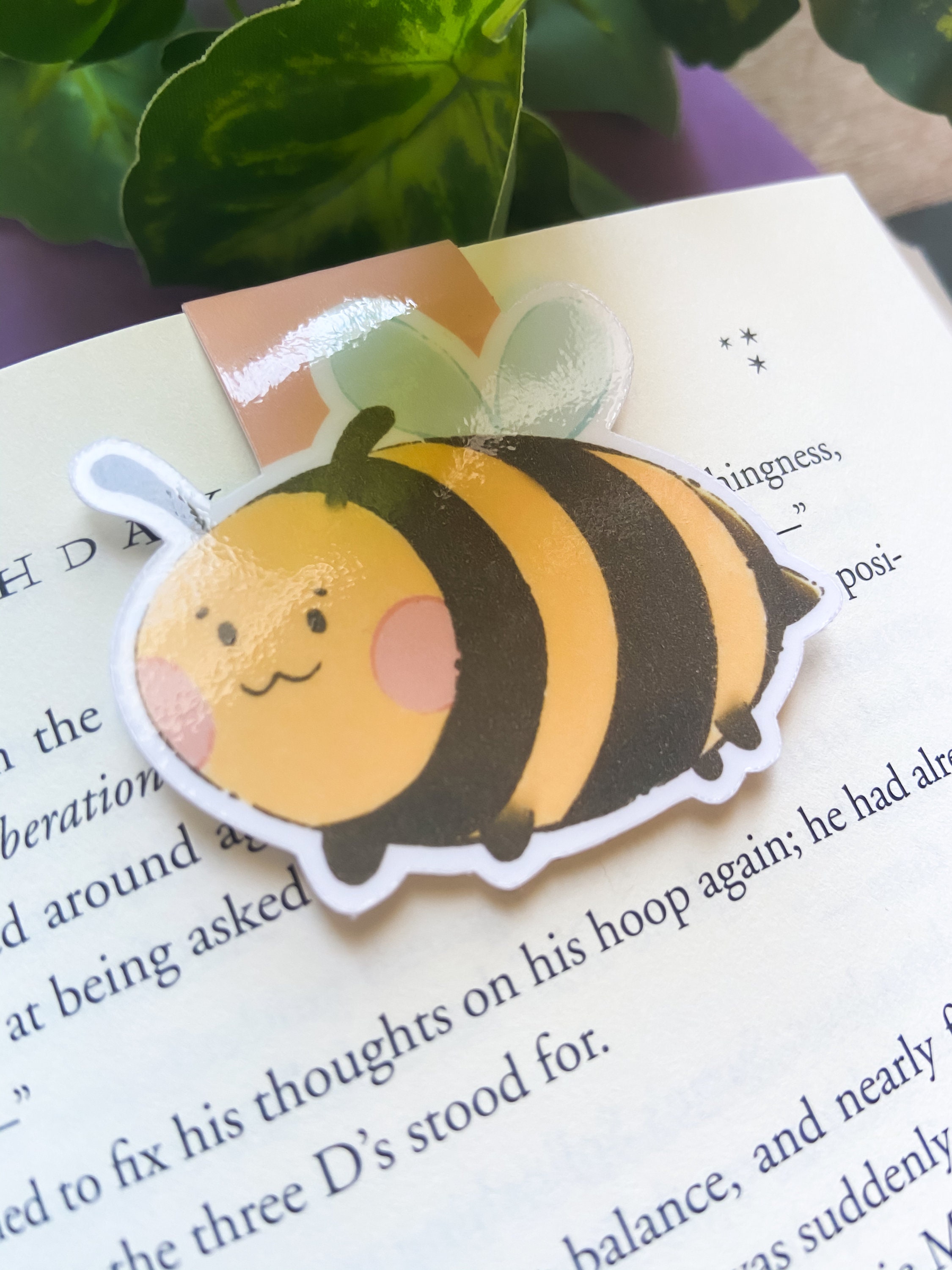 Cute Bee Magnetic Bookmark, Bookmarks for Kids, Book Accessories ...