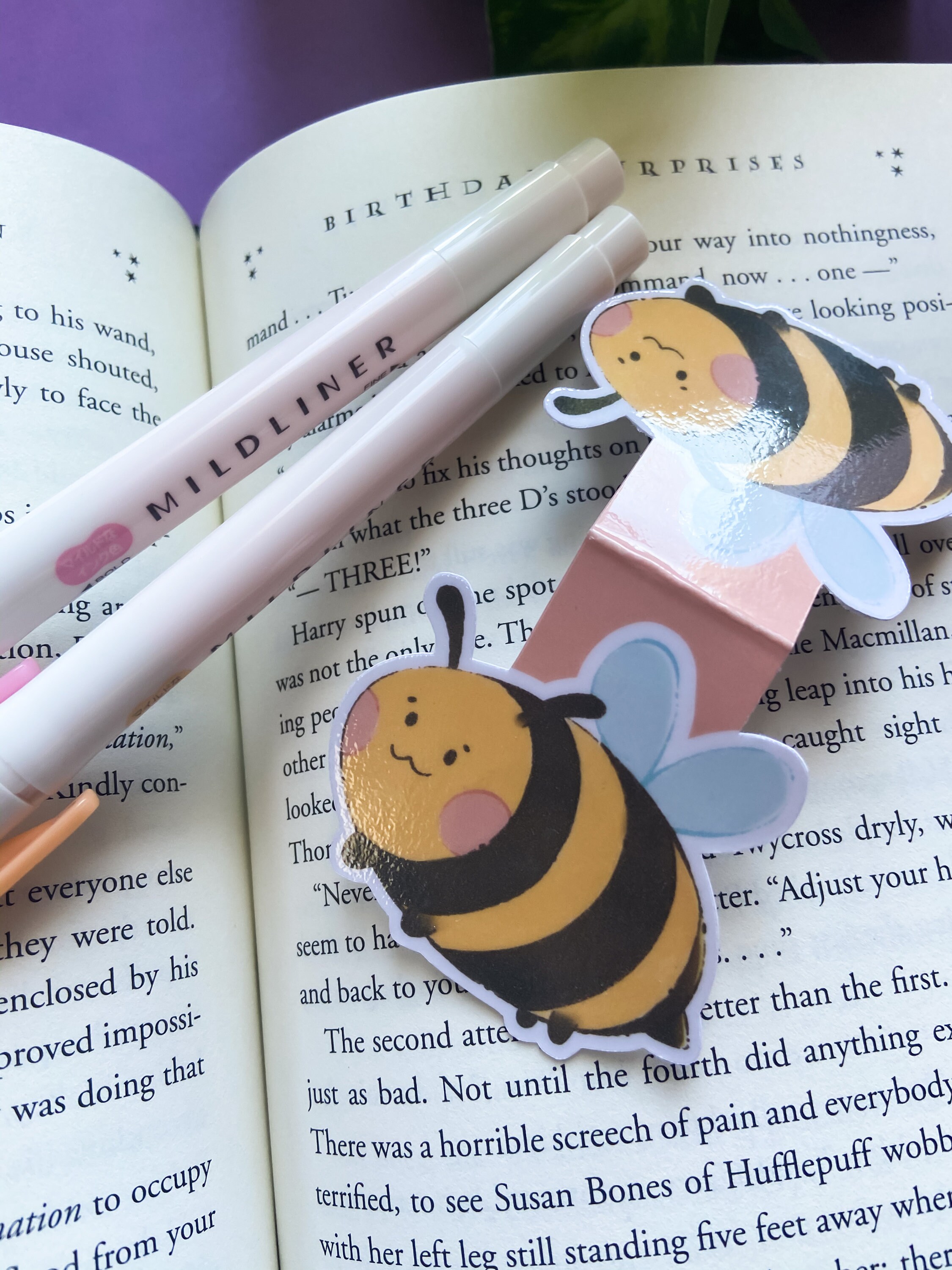 Cute Bee Magnetic Bookmark Bookmarks for Kids Book - Etsy