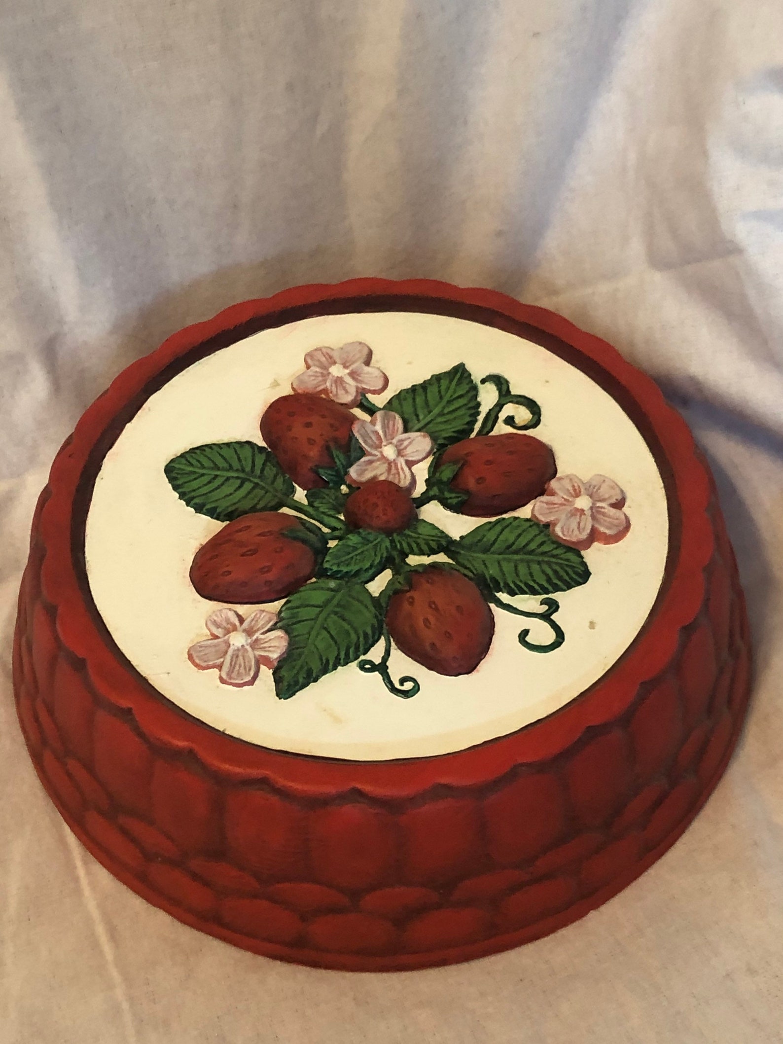 Dry Brushed Ceramic Strawberry Stove Eye Cover by Jmdceramicsart - Etsy