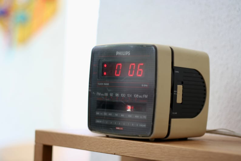 Vintage Philips D-3110 MB Buffer Alarm Radio / Vintage Philips Radio ...