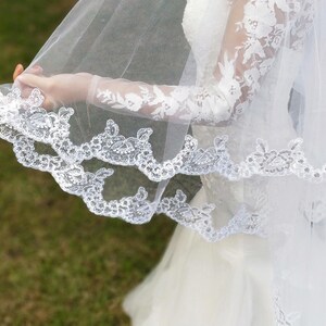 Luxury 10 Meters Long Wedding Veil With Comb Cover Face Bling - Etsy