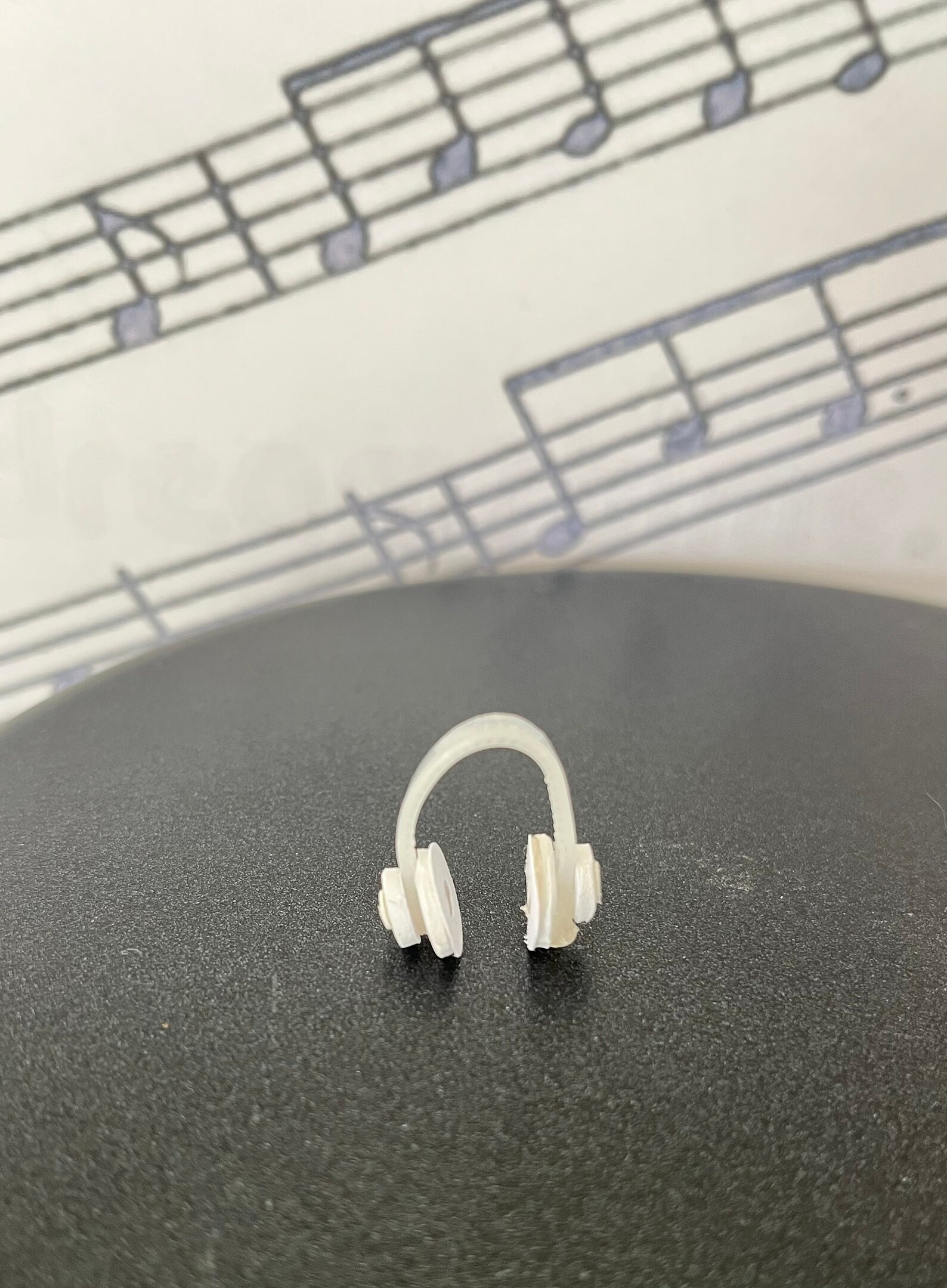 Dollhouse Miniature Headphones Wireless Over Ear 1:12 Scale - Etsy