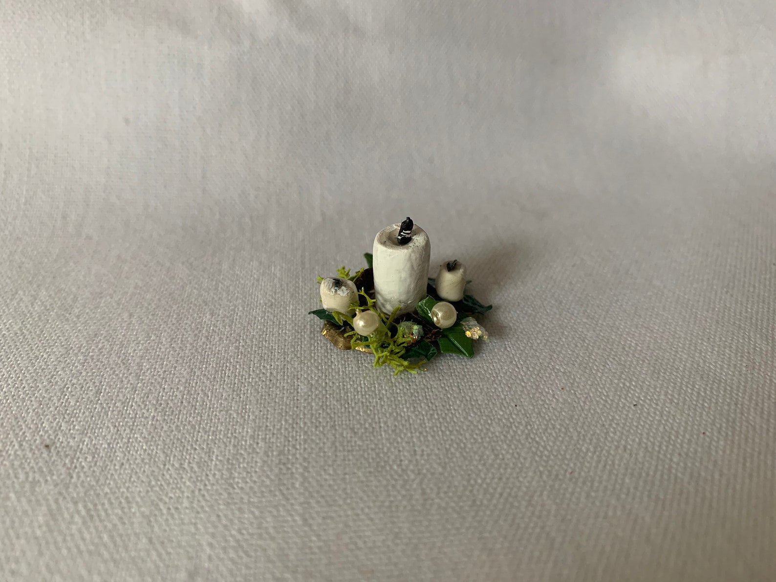 Dollhouse Miniature Candle Centerpiece, 1:12 Scale, Holiday Mini, Mini ...