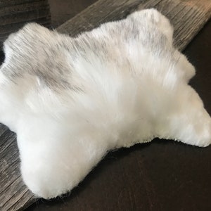Dollhouse Miniature Faux Bear Skin Rug, Mini Fur Rug, Miniature Decor ...