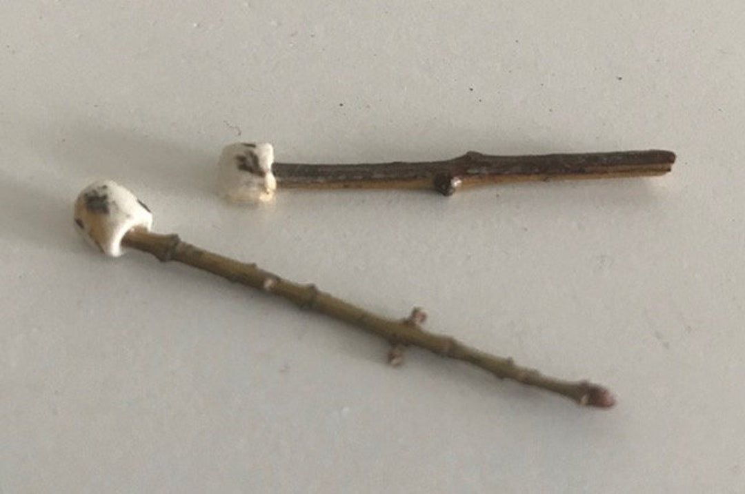 Dollhouse Miniature Roasting Marshmallow Sticks, Toasted Marshmallows ...