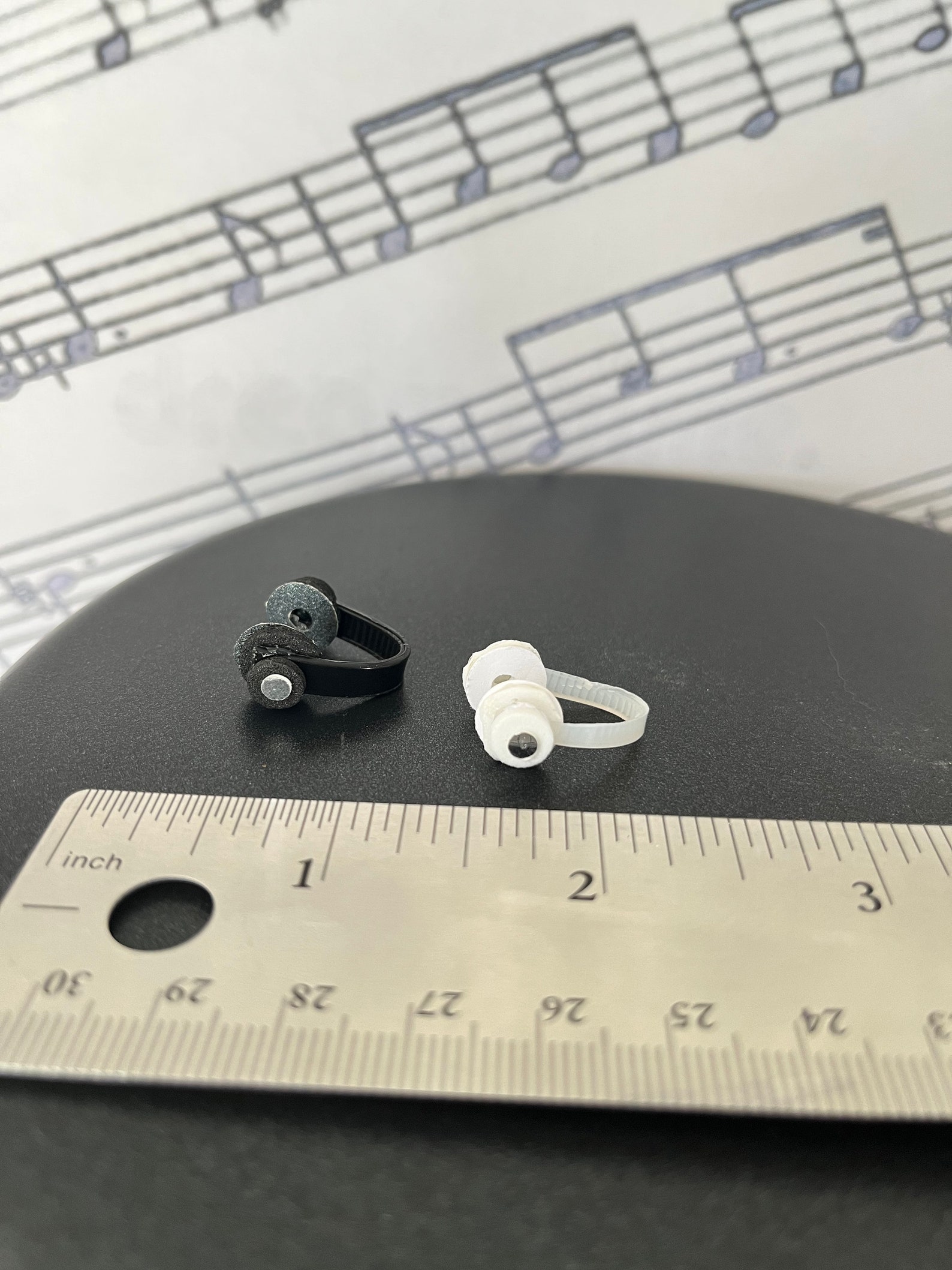 Dollhouse Miniature Headphones Wireless Over Ear 1:12 Scale - Etsy