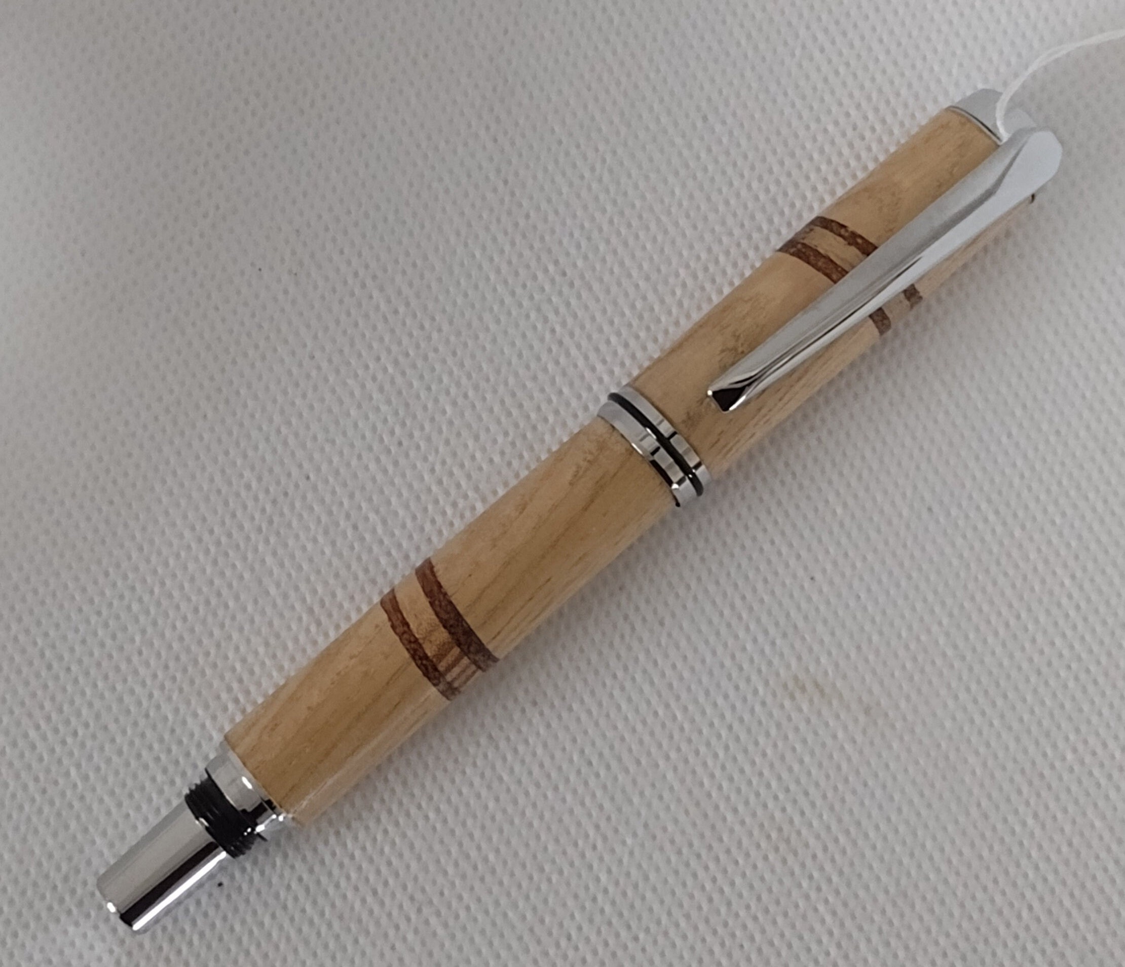 Handmade Oak Wood Fountain Pen With Segmented Bands and Chrome Fittings ...