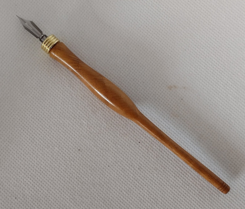 Calligraphy 'dip Pen' in Handcrafted Mulberry Wood - Etsy