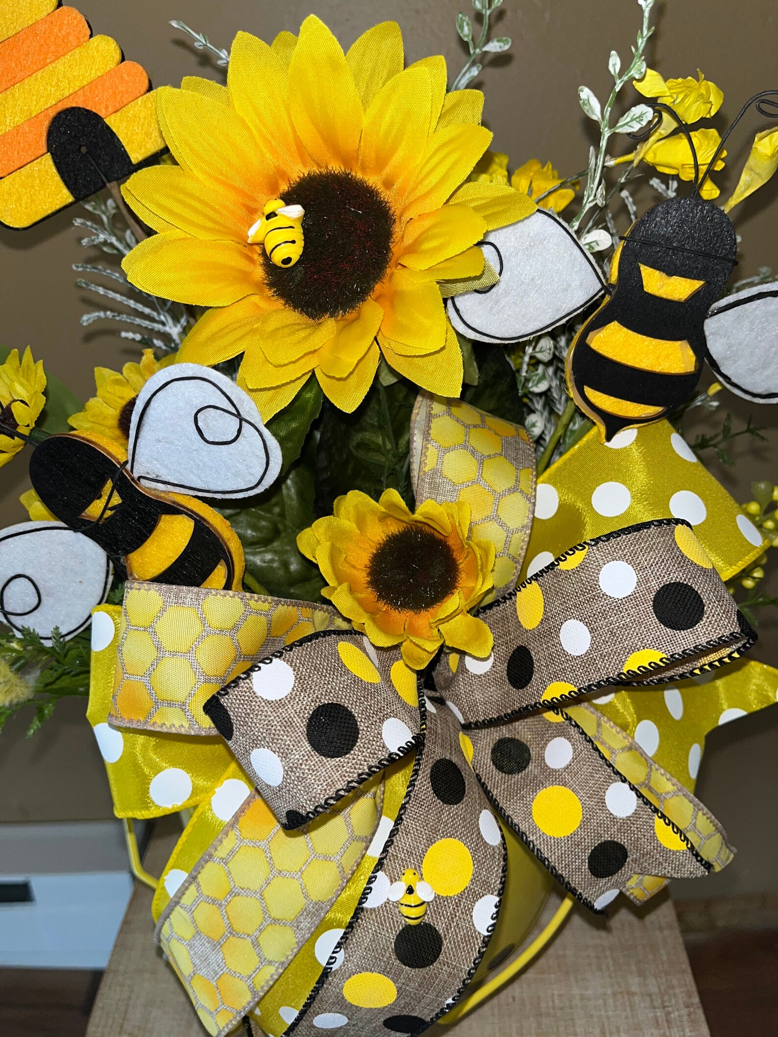 Beehive Sunflower Arrangement, Summer Floral Centerpiece - Etsy
