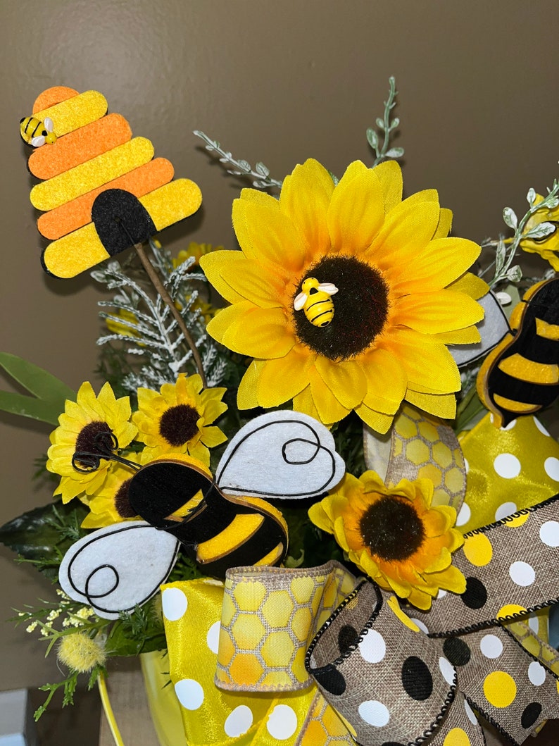 Beehive Sunflower Arrangement, Summer Floral Centerpiece - Etsy