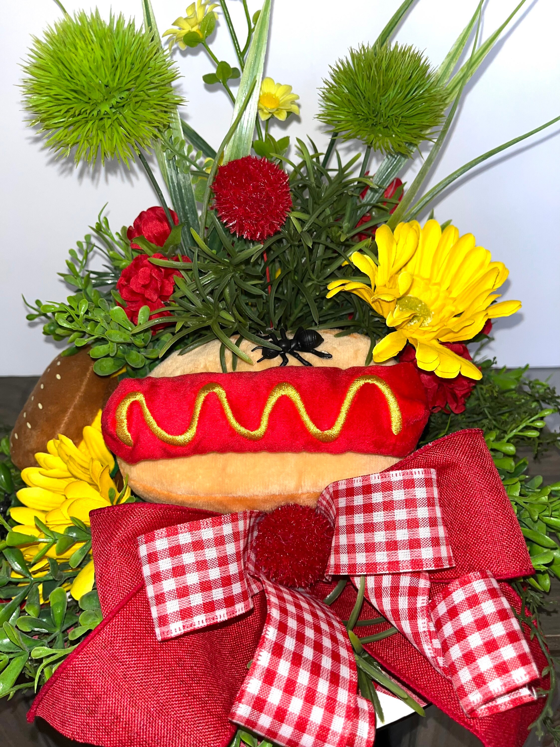 Barbecue Arrangement, Picnic Decor, Summer Arrangement, Summer Decor ...