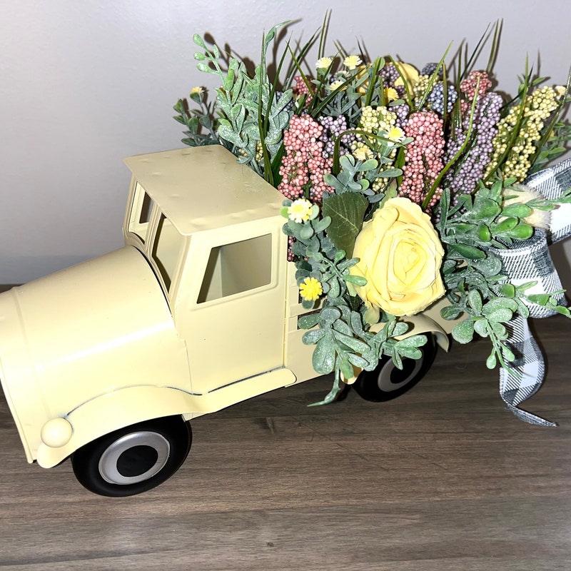 Spring Arrangement - Etsy