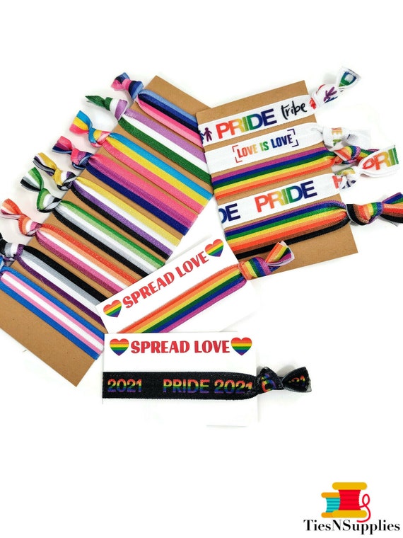 Spread Love 2 Piece Gift Set Hand Out Parade Favor. Card and - Etsy