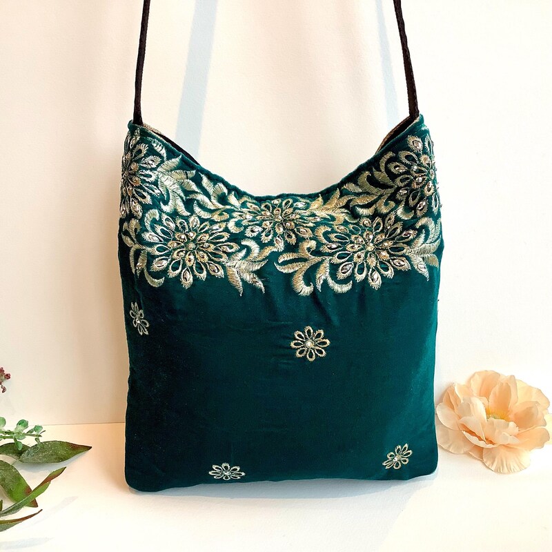 Embroidered Purse - Etsy
