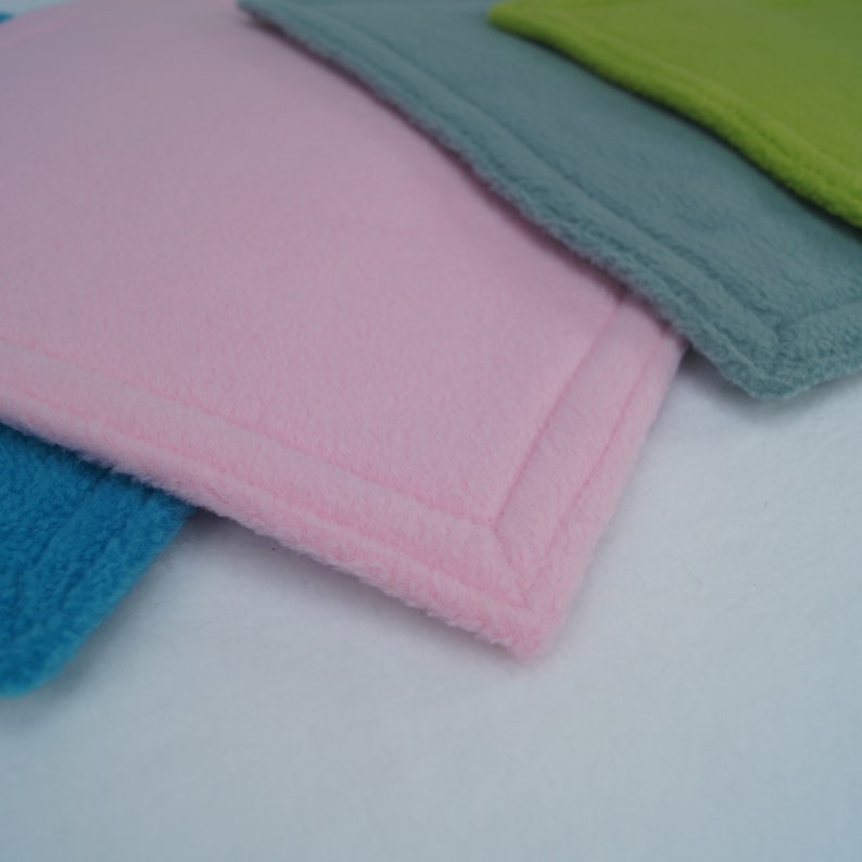 Pee Pad Urineproof Diff. Sizes Large Color Selection for Guinea Pigs, Hedgehogs, Rats, Ferrets ...