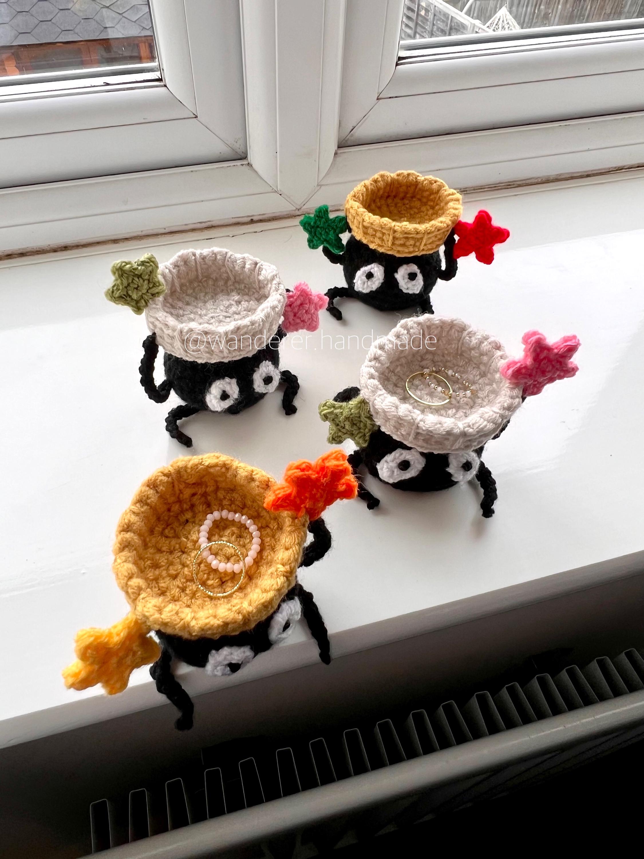 Soot Sprites Mini Tray Crochet Pattern, Makkuro Kurosuke Amigurumi ...