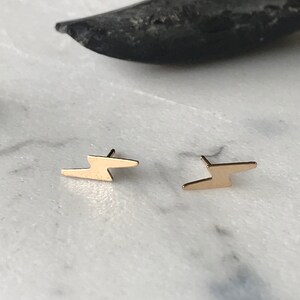 14kt Solid Gold Lightning Bolt Studs Gold Fill Thunder Stud Earrings ...