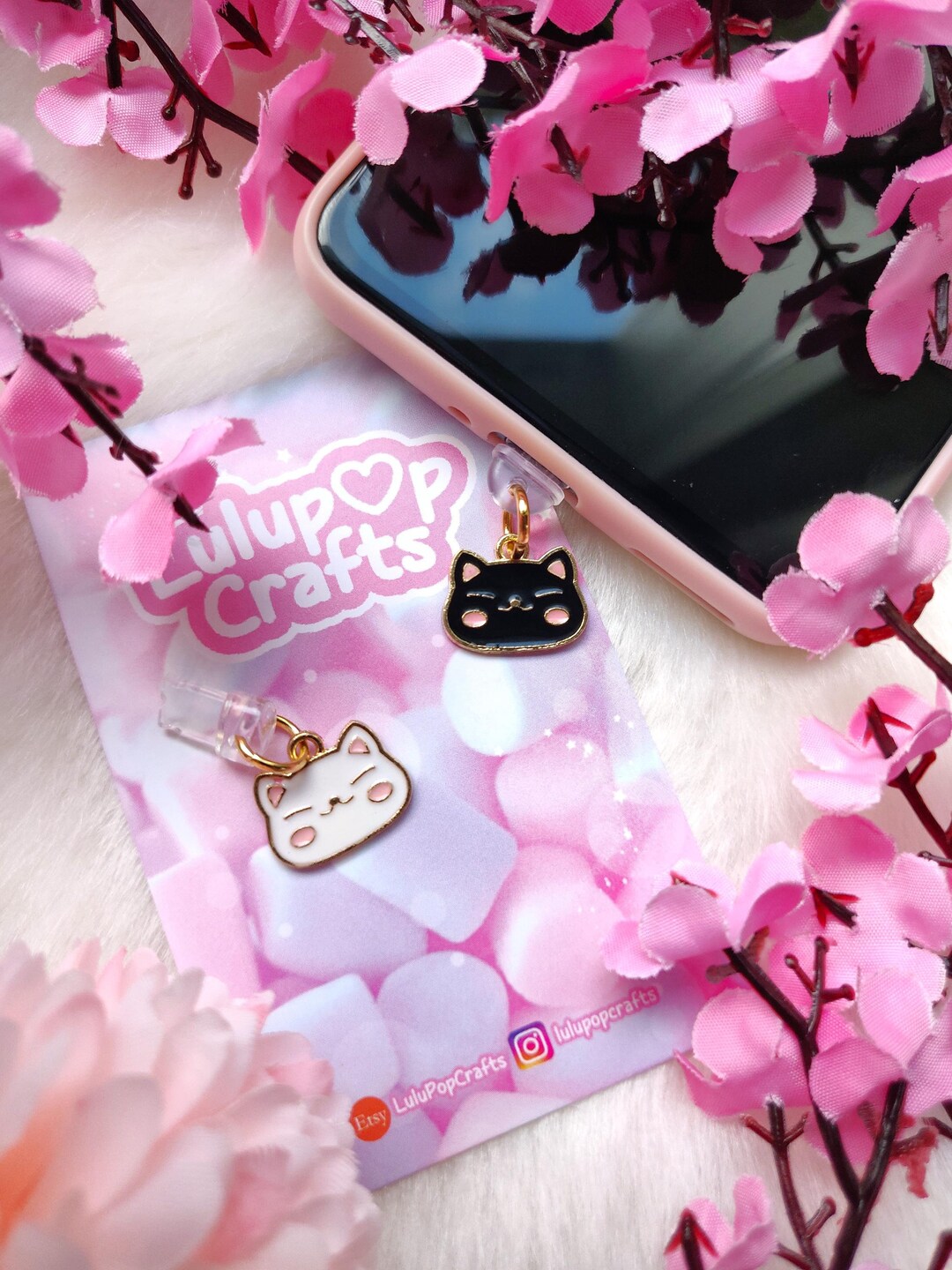 Small Kawaii Neko Dust Plug - Cute Cat Dust Plug - TYPE C and Lightning ...