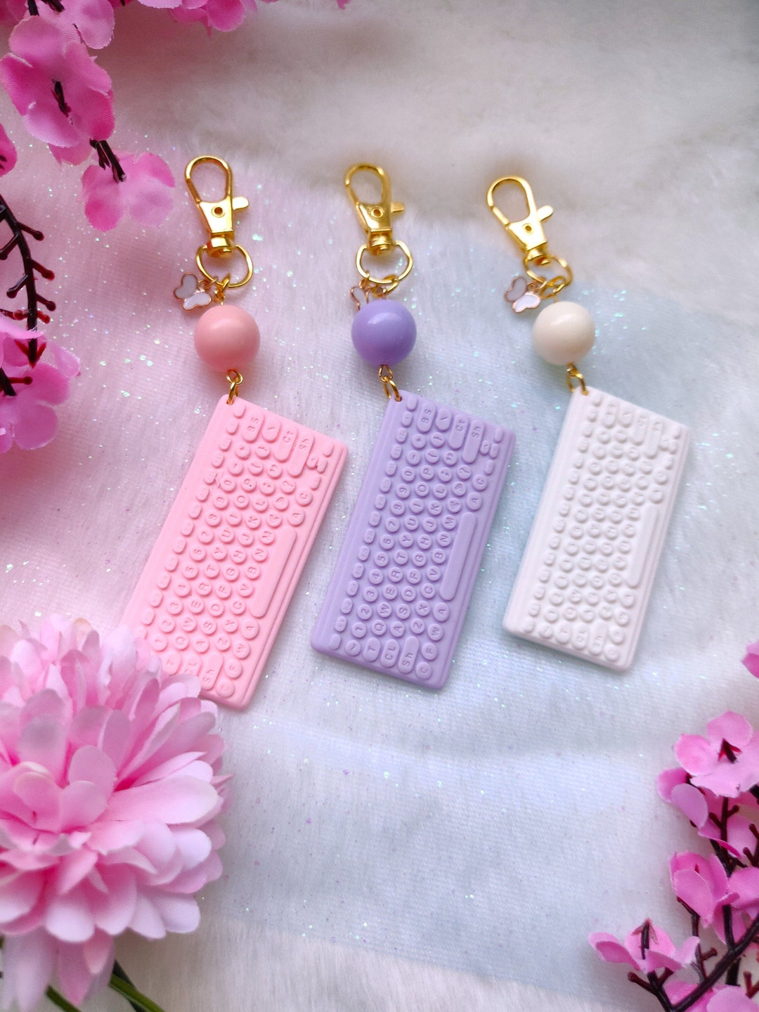 Cute Pastel Keyboard Keychain - Gamer Keychain - Pastel Keyboard Charm ...