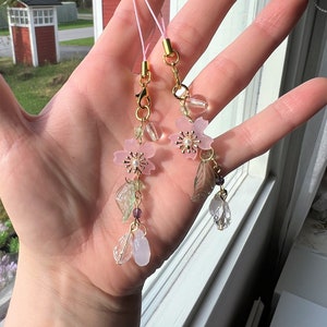 Dangling Sakura Phone Charm Kawaii Pastel Sakura Keychain Pastel Charm ...