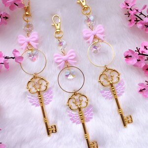 Kawaii Magical Key Suncatcher Keychain - Cute Magical Girl Key Charm ...