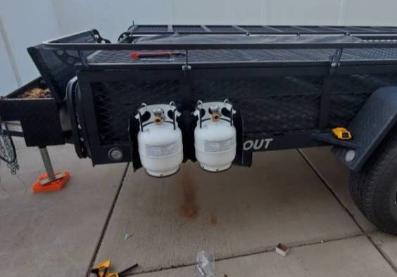 Dual 5 Lb Propane Tank Cylinder Mount, Twin Tanks, Cradle for Camping ...