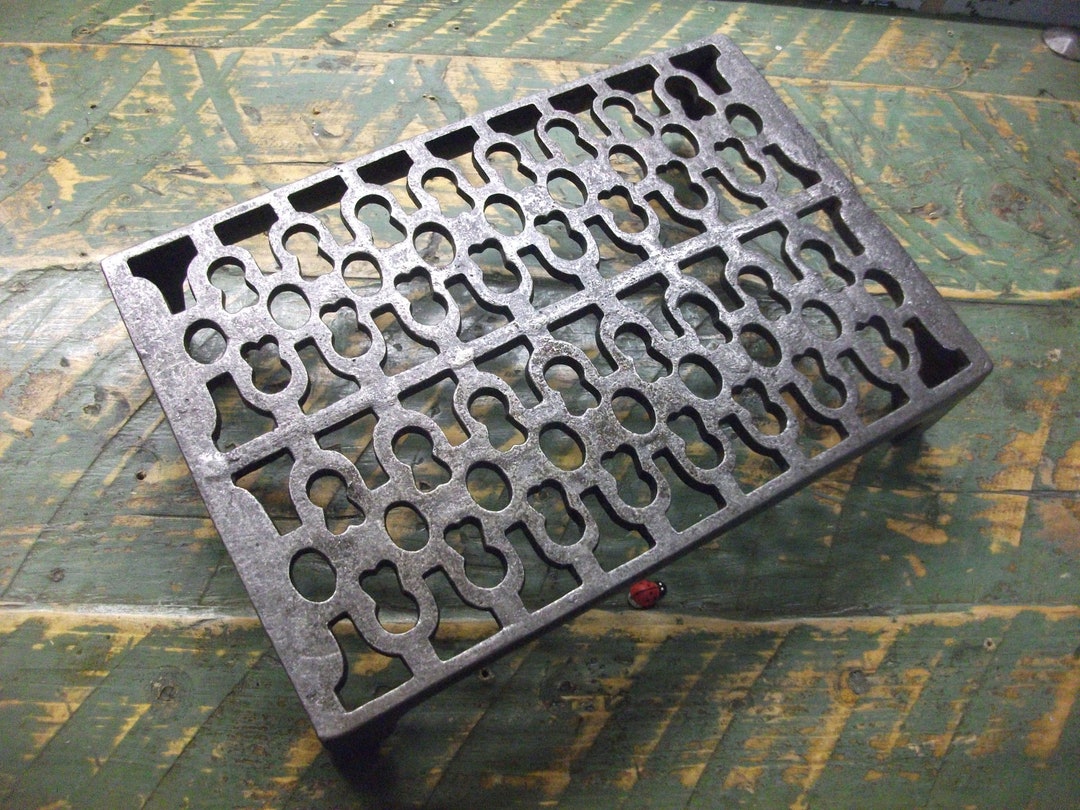 Cast Iron Air Brick Vent Cast Air Vent Large Victorian Pattern - Etsy UK