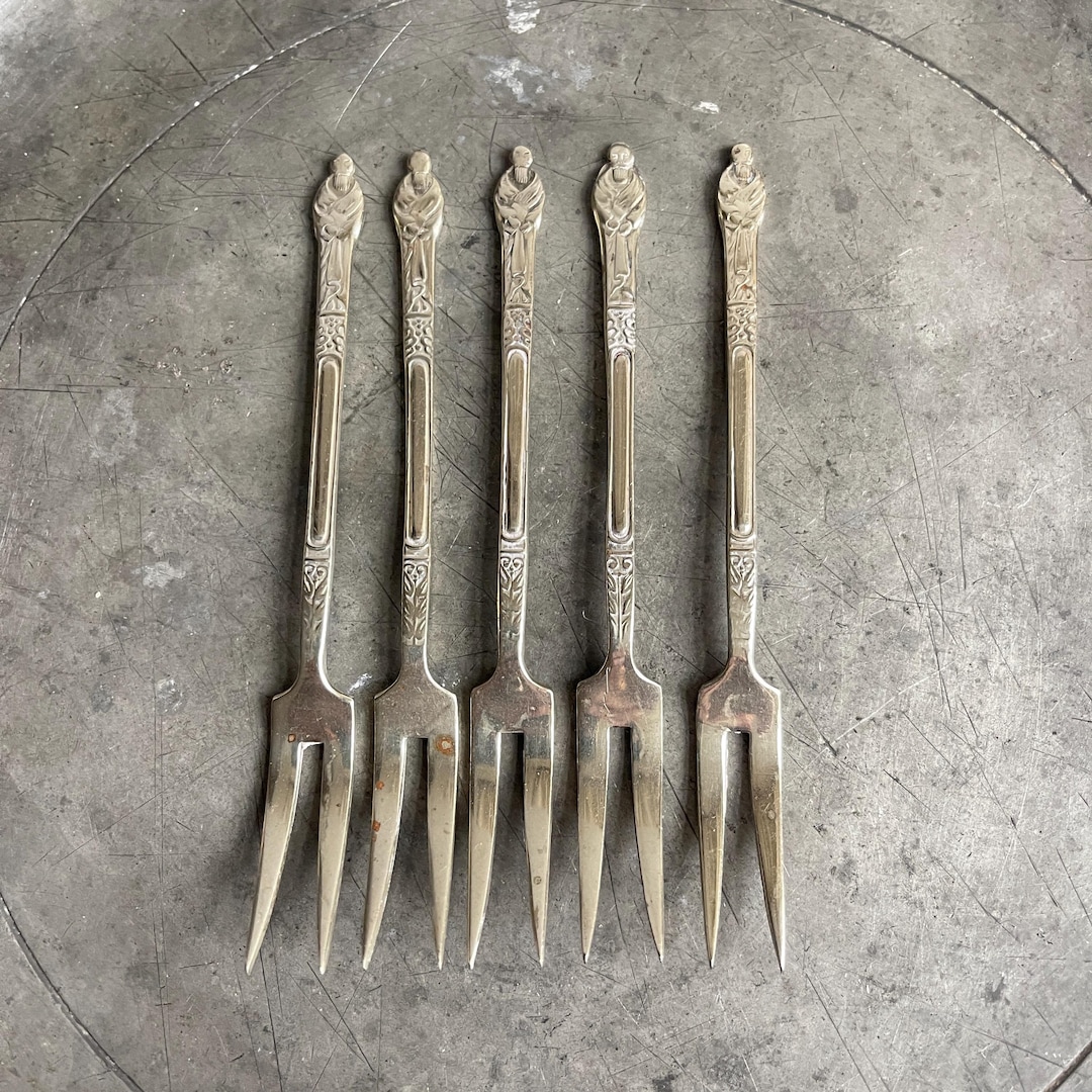 Vintage Set of 5 Apostle Fruit Forks. Cocktail Forks. Shabby Chic ...