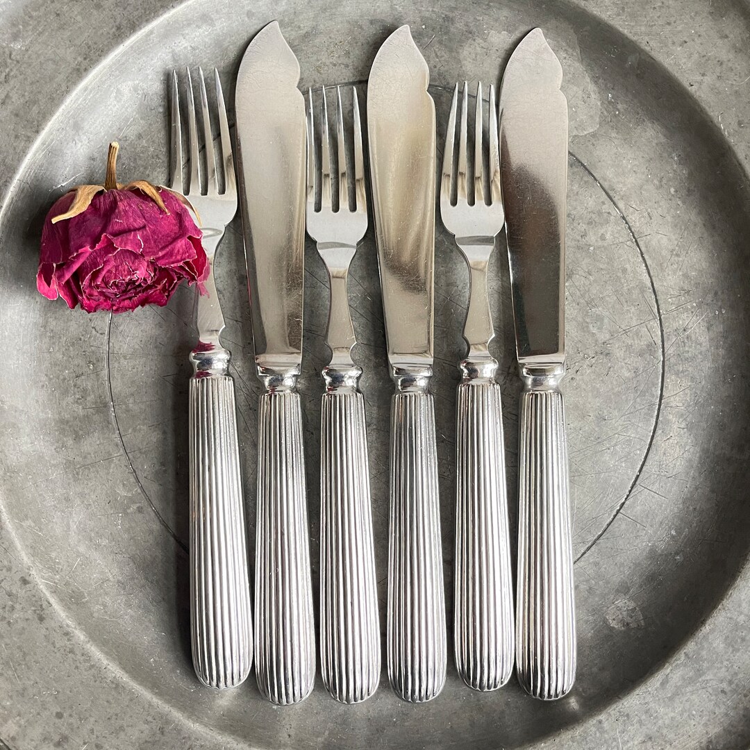 Vintage Fish Cutlery Silver Plated - Reed Pattern - Set of 6 Flatware ...