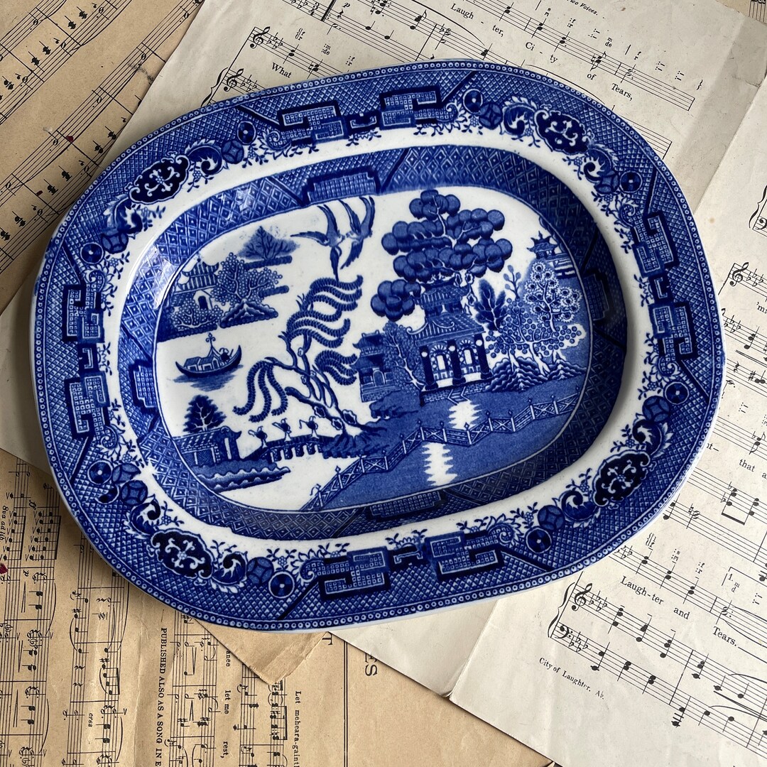 Vintage Blue Willow Small Meat Platter. Blue and White. Serving Dish ...
