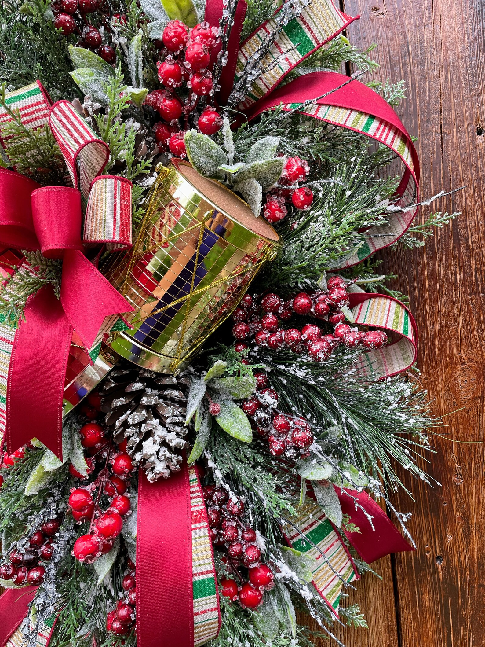 Drum Berry Swag, Christmas Berry Wreath, Holiday Wreath, Rustic Home ...