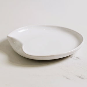 9 Inch Curvy Rim Serving Plate | Handmade Curvy Plate | White Plate ...