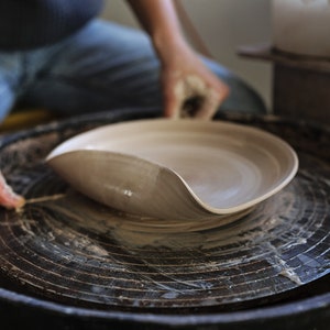 9 Inch Curvy Rim Serving Plate Handmade Curvy Plate White Plate Milky ...