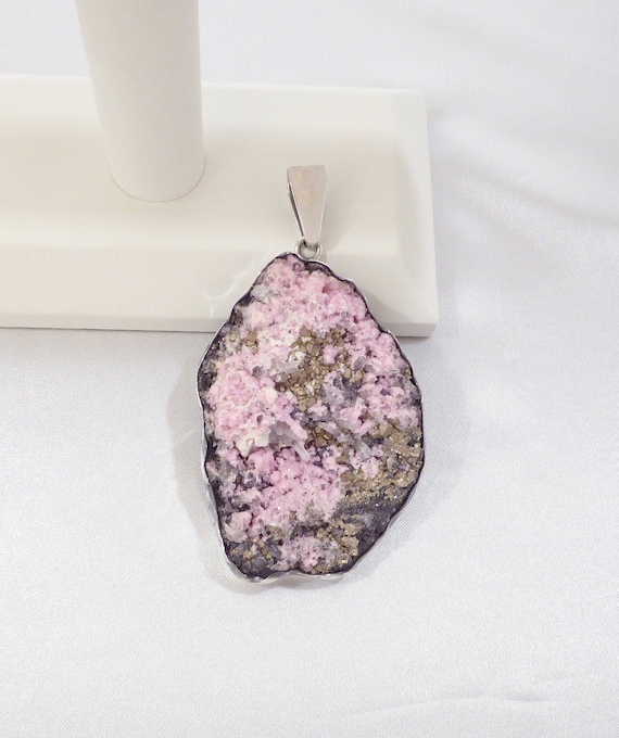 Vintage Very Rare Charles Albert Natural Zeolite Pend… - Gem