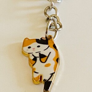Mini Carrying Cat Metal & Enamel Novelty Key Ring - Etsy UK