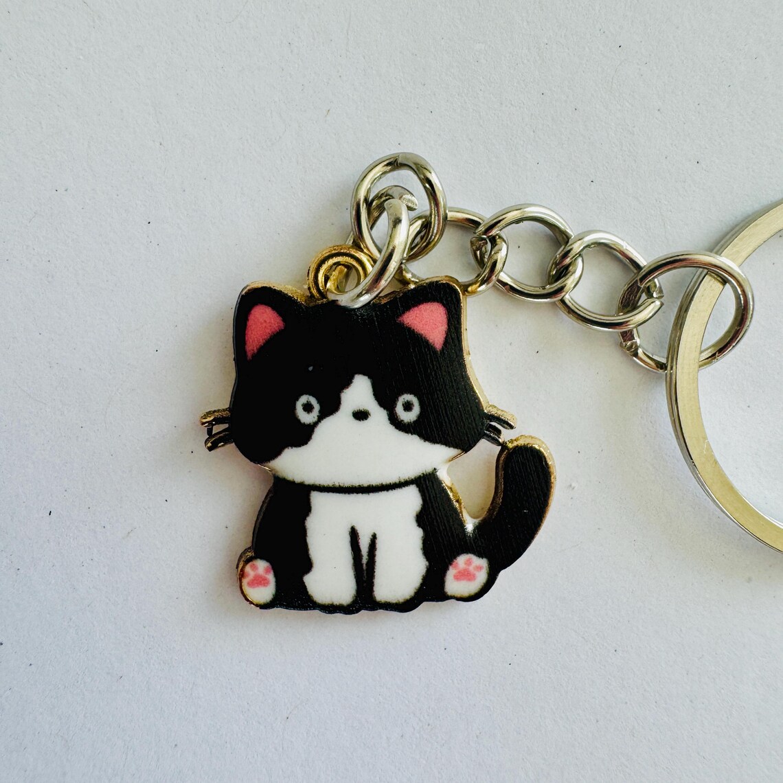 Mini Black and White Cat Metal & Enamel Novelty Key Ring - Etsy