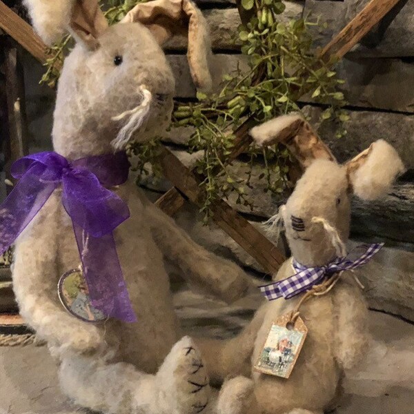Primitive Rabbits - Etsy