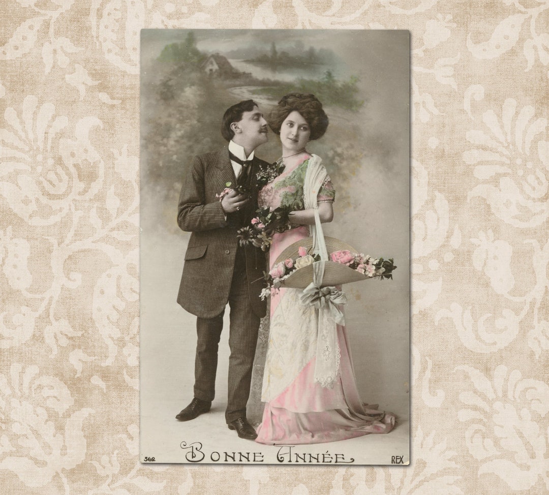 Romantic Couple Taking a Stroll - Original Vintage French Postcard From ...