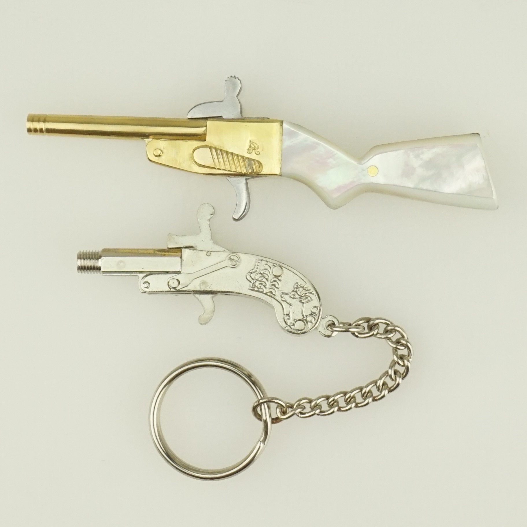 NEW 1x Berloque and 1x Shotgun Miniature Key Ring Chain Watch Toy Made ...
